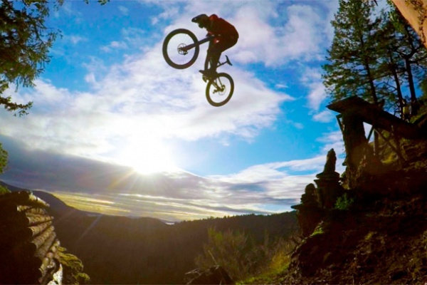 Aaron Chase se une a la familia de Commencal